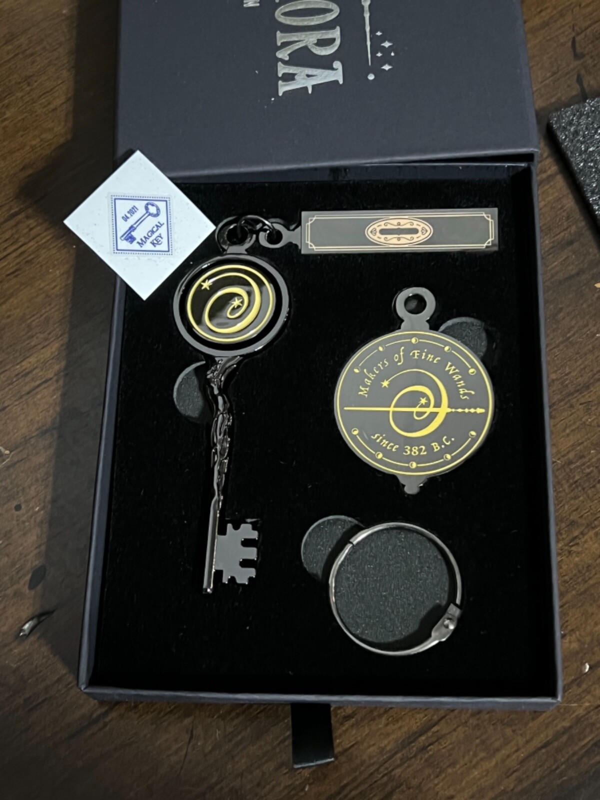 Litjoy Harry Potter Alohomora Key Collection Ollivander Wand Shop Key ...