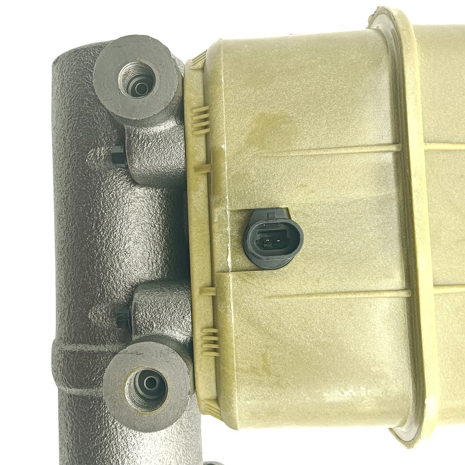 Brake Master Cylinder For 83-09 Chevrolet C4500 Kodiak B60 GMC C4500 ...