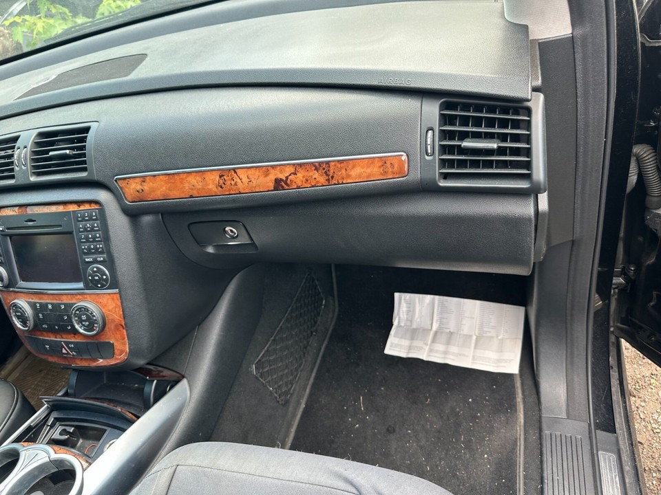 2010 MERCEDES BENZ R350 OEM Front SAM Relay Fuse Box | eBay