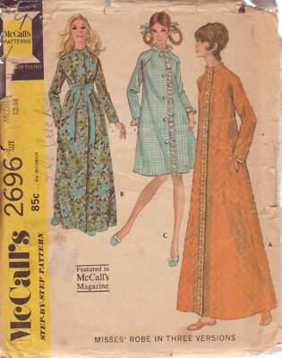 McCALL'S VINTAGE 1970 PATTERN 2696 SIZE MD 12/14 MISSES' ROBE IN 3 ...