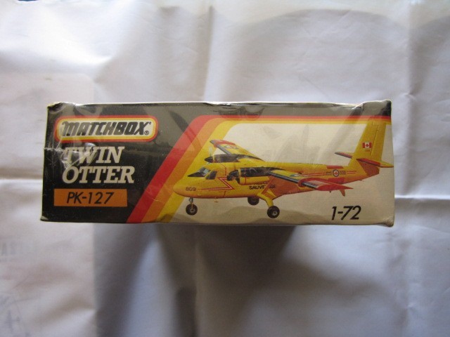 Matchbox Twin Otter (model kit) 1/72 | eBay