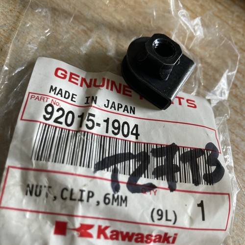Kawasaki 92015-1904 Nut 6Mm Fairing ER6 ER650 KLE500 KLE650 ZXR 900 ...