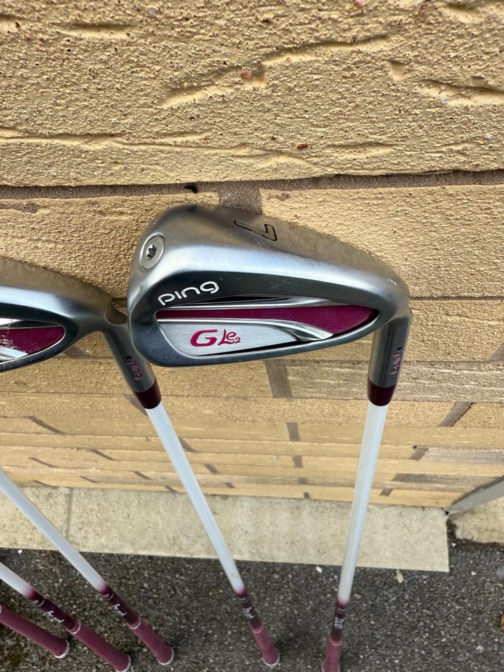 Ping GLE2 Right Handed Irons-Standard Setup (Black Dot) SW,PW,7,8,9 ...
