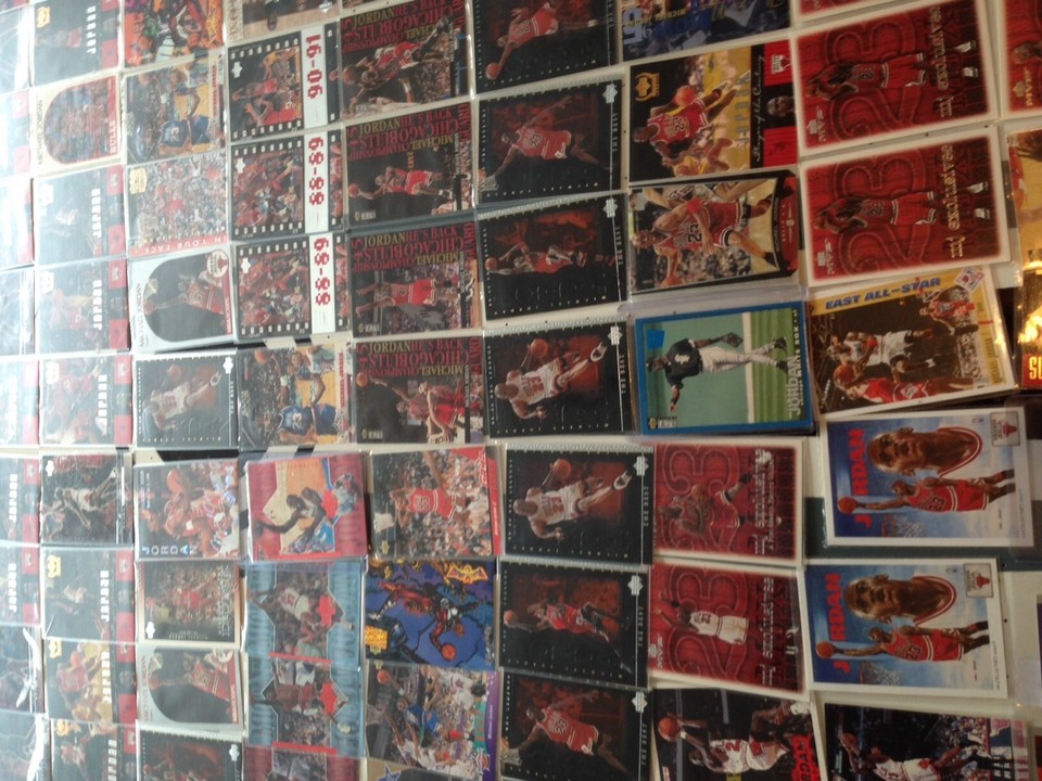 MASSIVE CARD COLLECTION!!! DEALER LOT!!! BASEBALL FOOTBALL HOCKEY ...