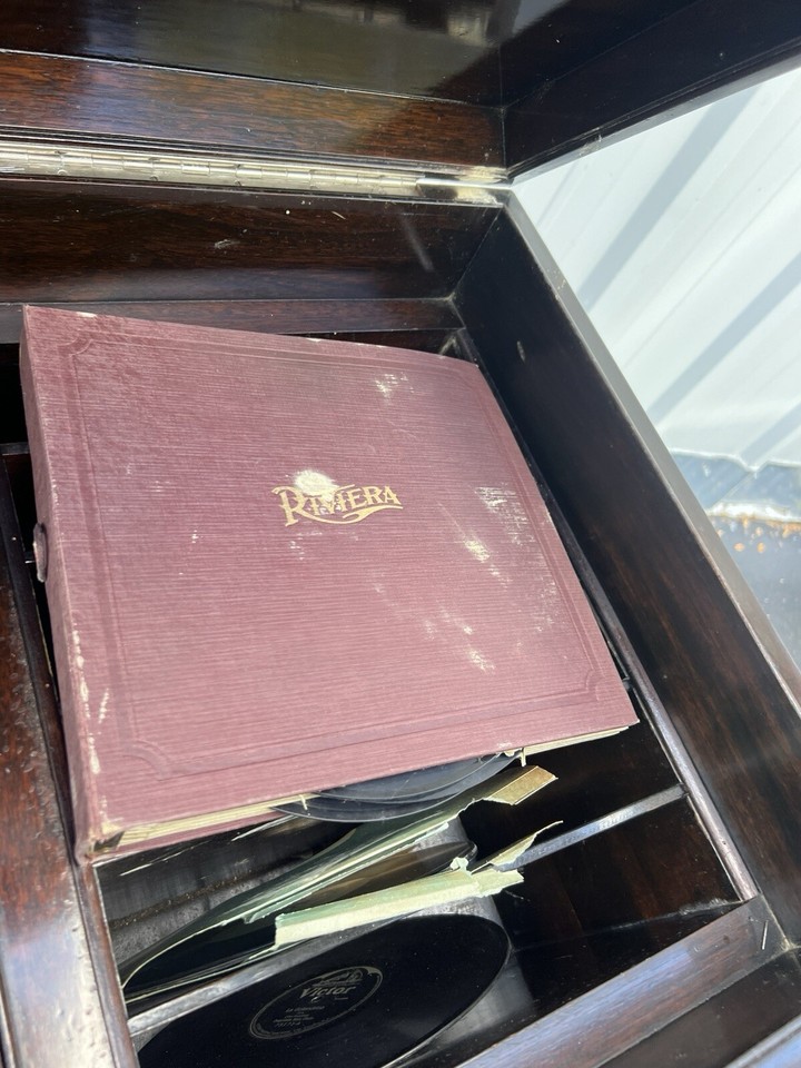 riviera talking machine phonograph cabinet victrola cabinet chicago ...