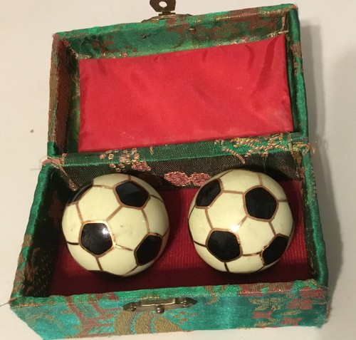 Vintage Chinese Baoding Exercise Stress Balls With Soothing Inside ...