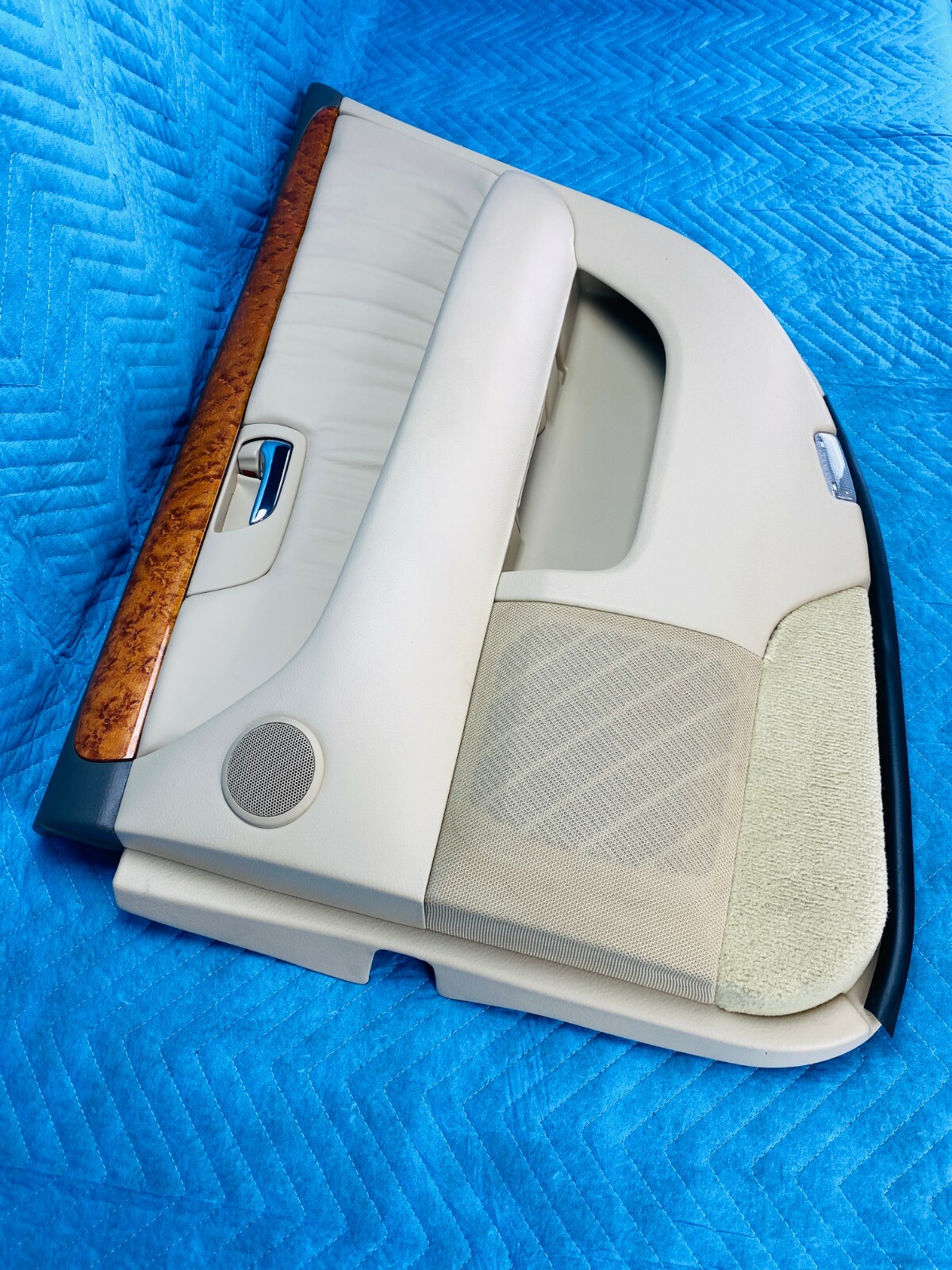 Lexus LS430 Rear Door Interior Trim Panel Passenger Side Beige: LA07 04 ...
