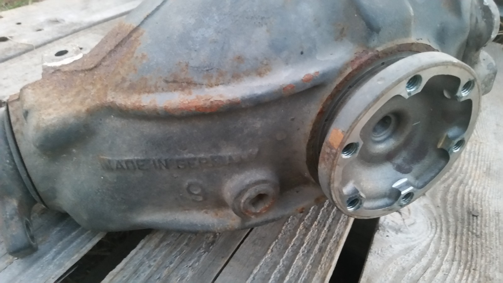 Mercedes W202 C43 AMG 98-00 REAR END DIFFERENTIAL AXLE CARRIER RATIO 3. ...