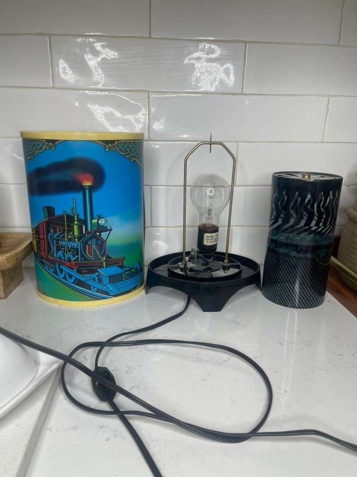 Vintage 1958 L A Goodman Railroad Locomotive Train Motion Lamp . | eBay