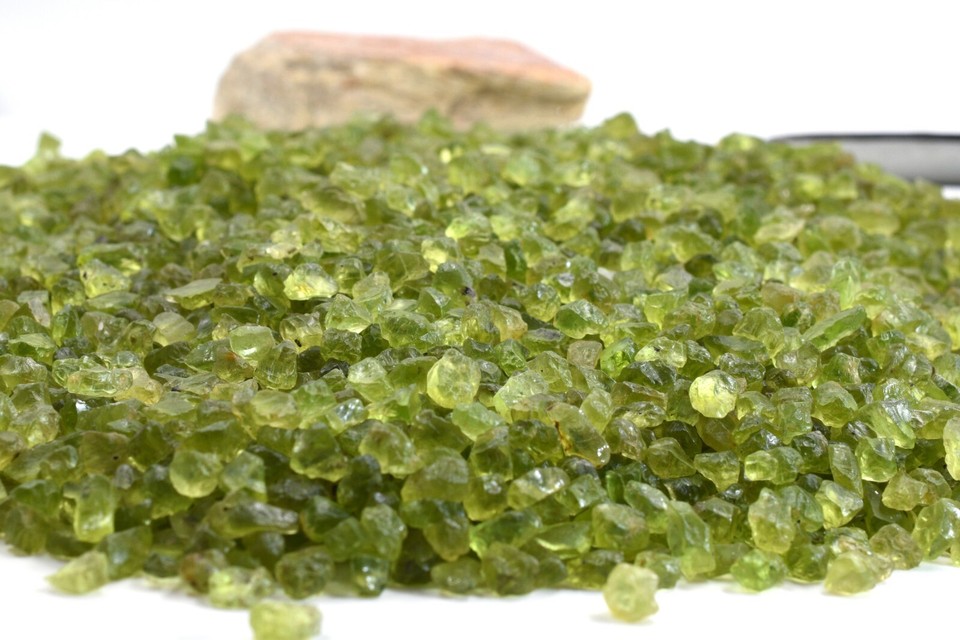 A+ Quality Natural Green Peridot Scoop Raw Rough Gemstone Wholesale ...