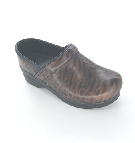 2592 Dansko Womens Brown Zebra Professional Clog Size 36 EU 5.5-6 US | eBay
