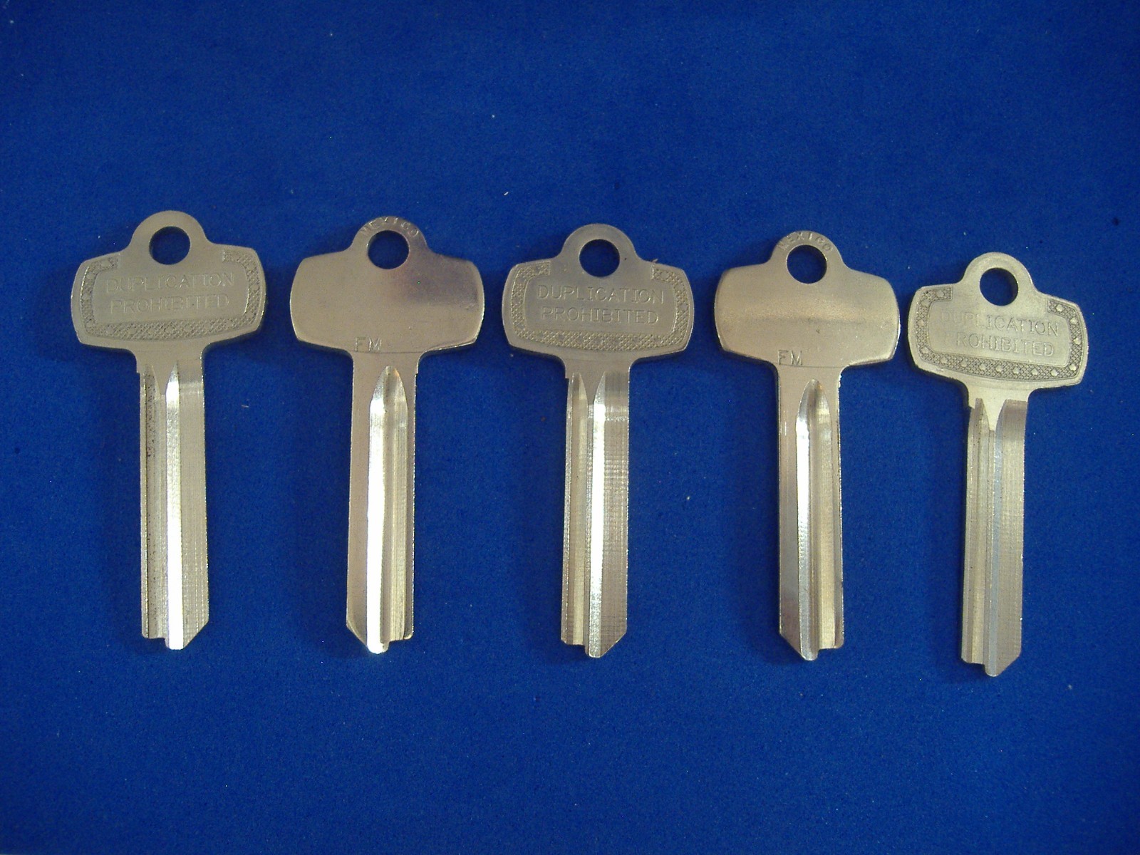LOT OF FIVE NICKEL SILVER FITS BEST KEY BLANKS FOR "FM" KEYWAY | eBay
