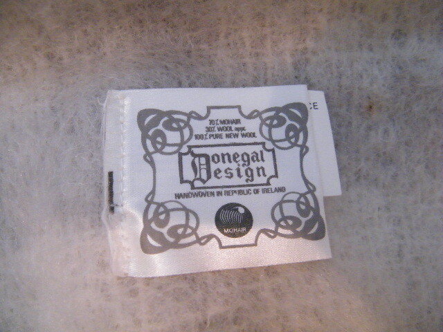 VTG DONEGAL DESIGN Md IRELAND GREY 0% MOHAIR 30% WOOL SHAWL17" X 71" 1 ...