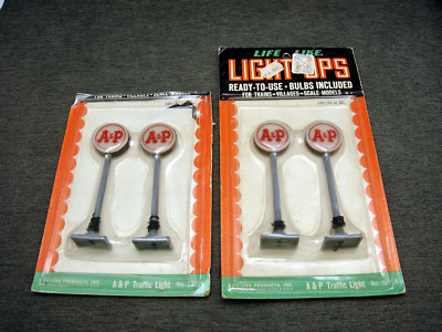 Vtg Life LIke A&P Light Ups Model Railroad Lighted Traffic Light Posts ...