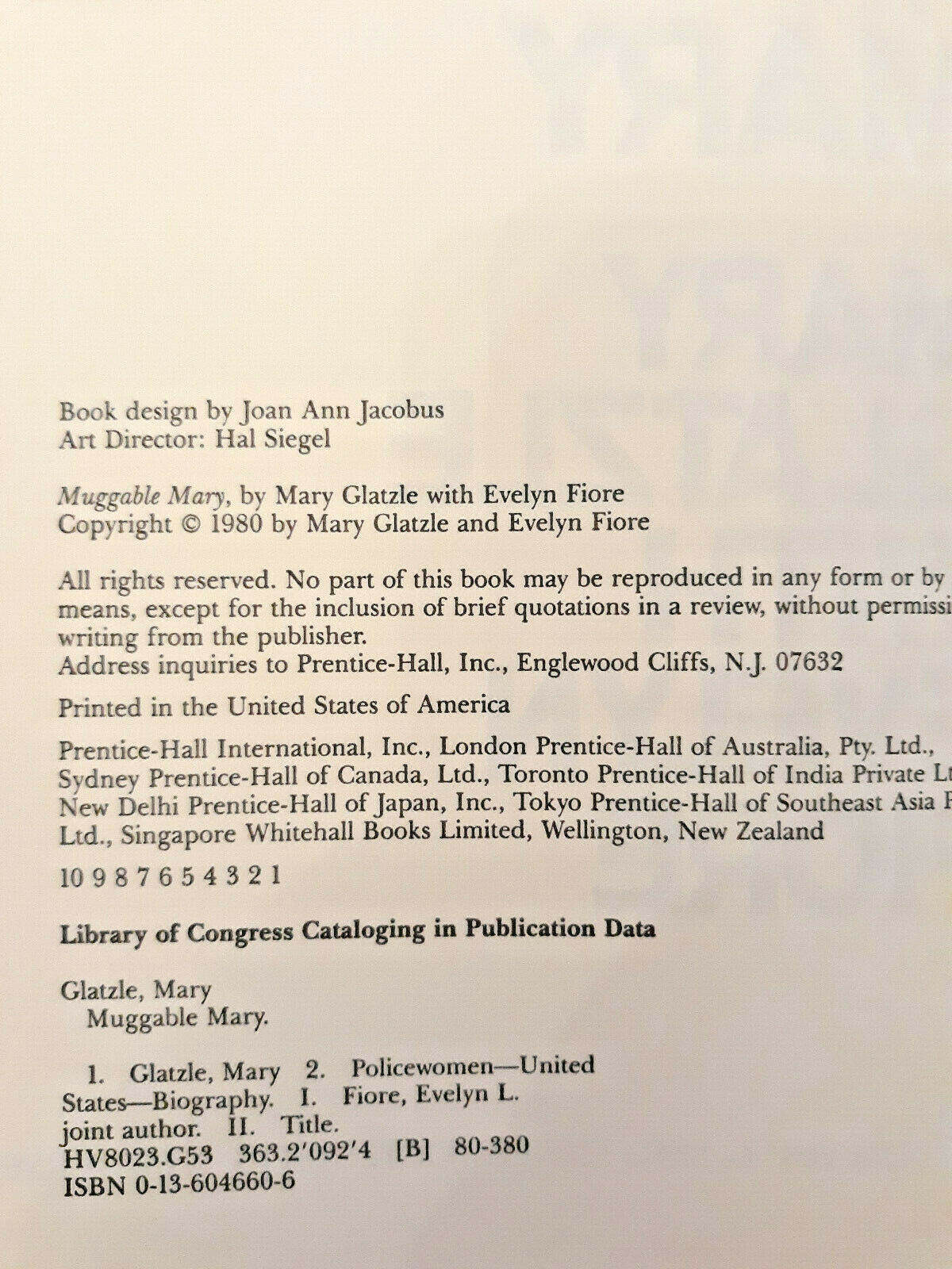 Muggable Mary, Mary Glatzle Life As A Decoy Cop New York, 1st Edition ...