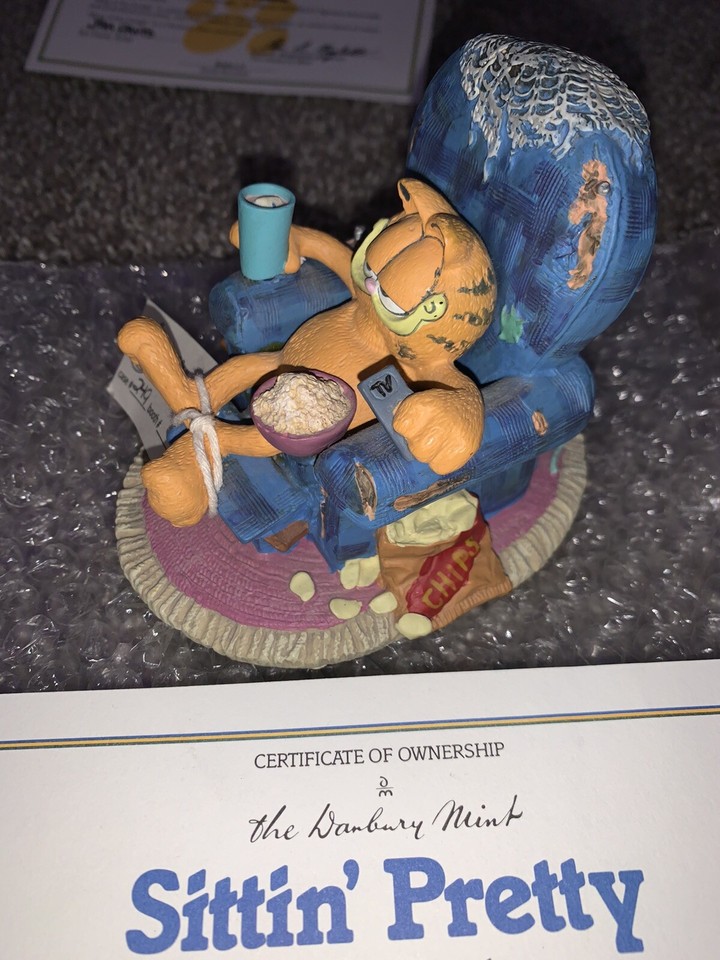 Garfield “Sitting Pretty” Vintage Danbury Mint Jim Davis Figurine 1993 ...