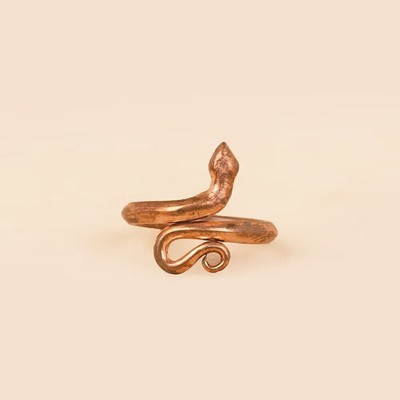 Isha Life Sarpa Sutra, Consecrated Snake Ring, Copper metal (Medium ...