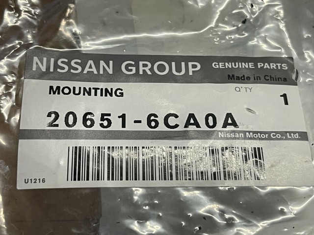 Genuine Nissan Rear Muffler Rubber Mount 20651-6ca0a for sale online | eBay