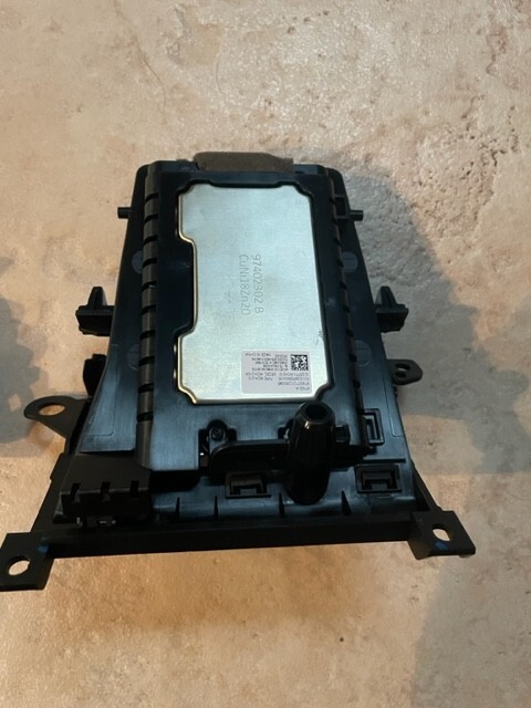 2022 Subaru Outback Genuine Wireless Charger H671SAN202 | OE