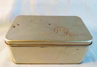 1940's Dixie Mix Metal Advertising Tin, Retro Fruit Cake w/ Camel on ...