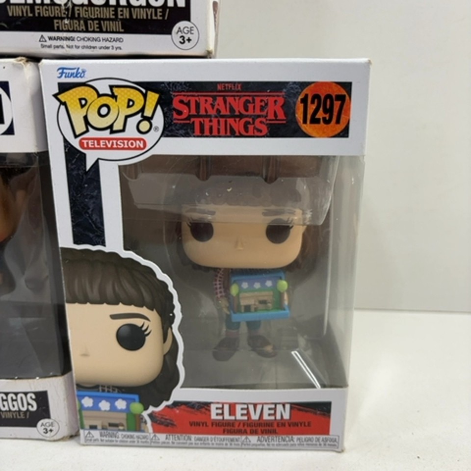 Funko Pop! Stranger Things Demogorgon Eleven With Eggos Vinyl Figures ...