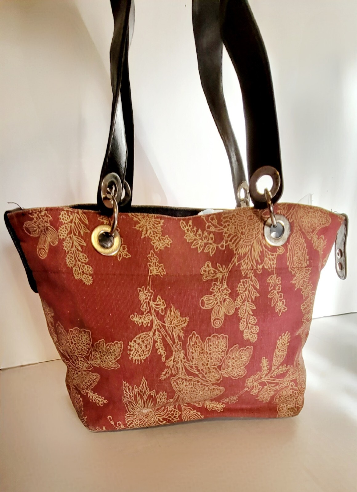 Beautiful Floral Fabric Victorian Handbag Vintage - Gem