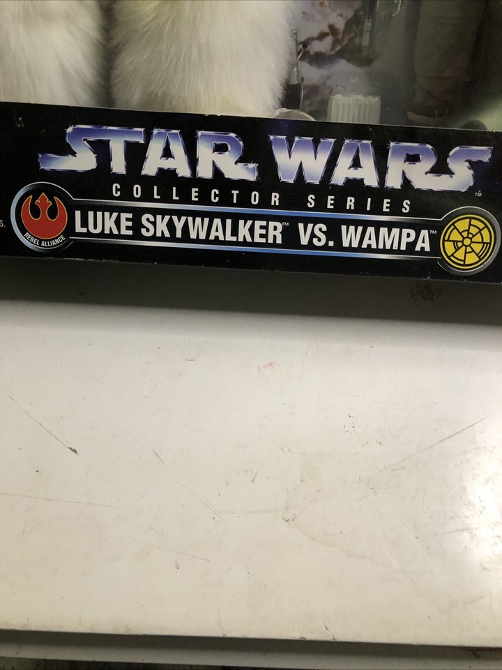 Star Wars Collector Series - Luke Skywalker Vs. Wampa - 1997 12" Figure ...