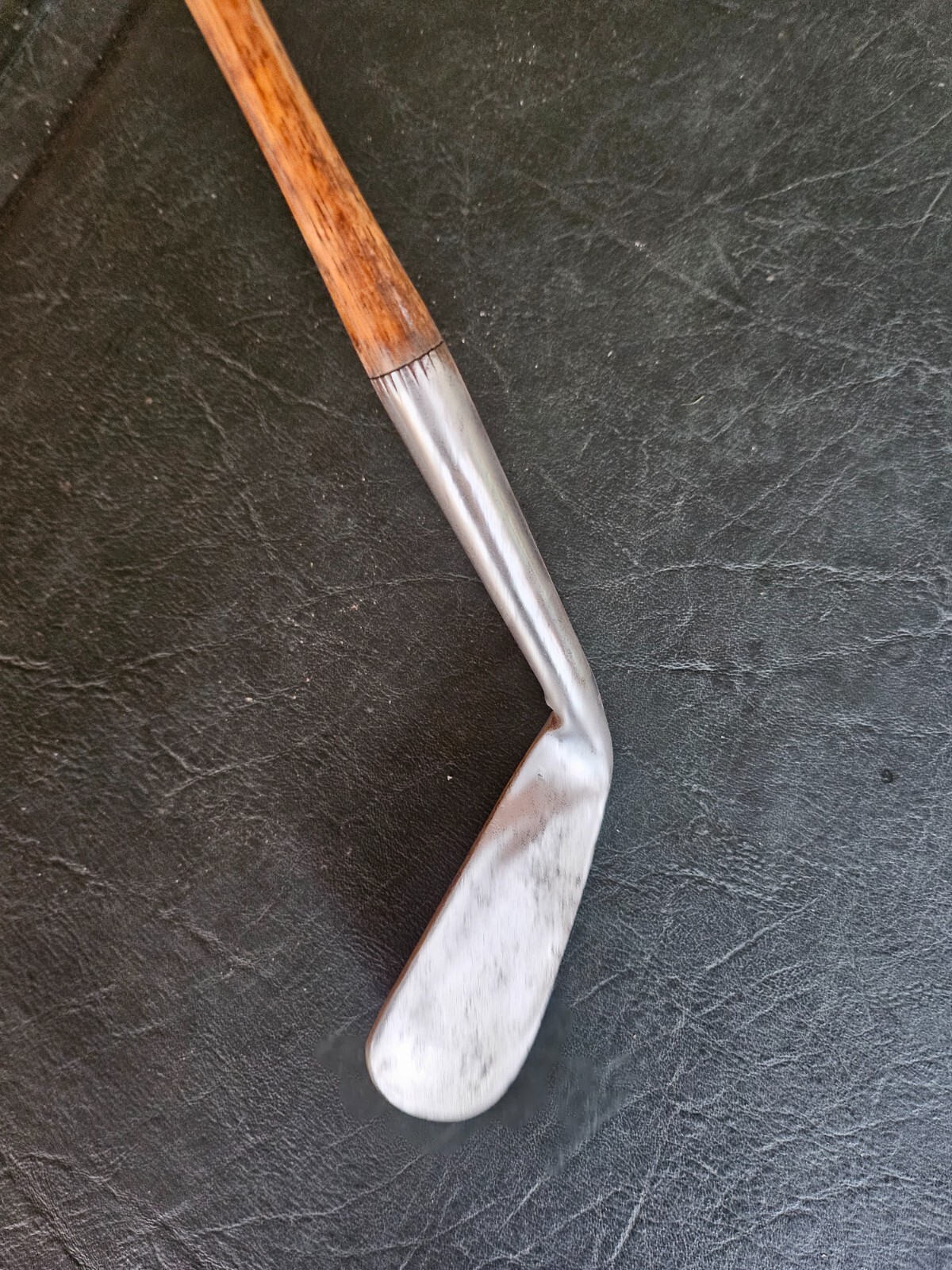 Vint 'THE SPALDING Hand Forged' Hickory Shaft Driving Mashie (?) Smooth ...