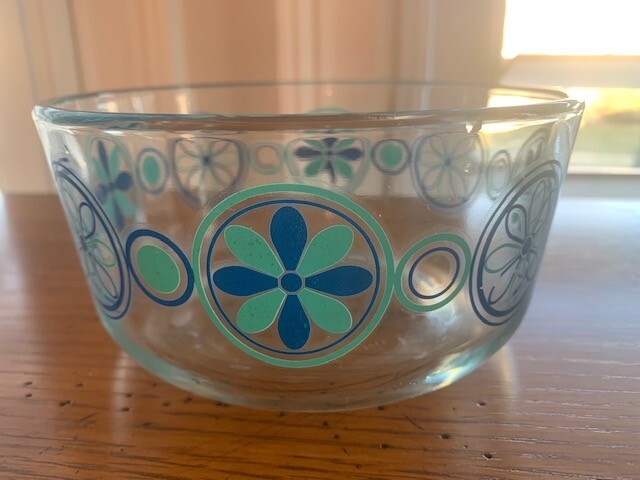 Pyrex Bowl Turquoise Blue Pinwheel Design 7201 Glass Bowl | eBay