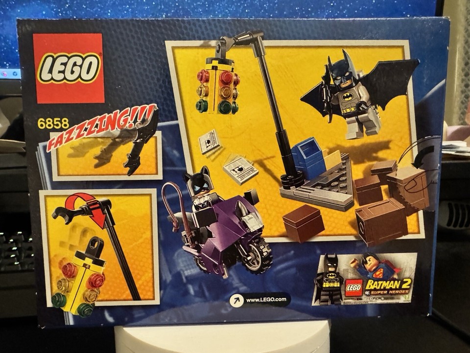 NEW Lego CATCYCLE CITY CHASE Set 6858 Batman Catwoman Minifigs | eBay