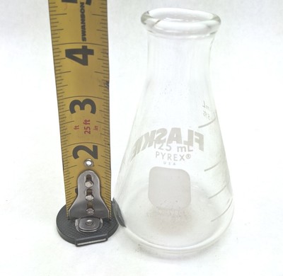 Lab Glassware - Vintage Pyrex Lab - 3