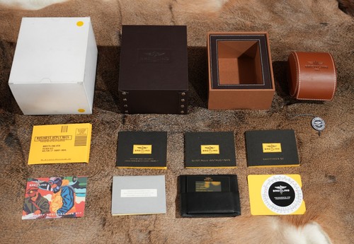 Breitling Navitimer 01 43 Chronograph AB012012/BB02 Black Alligator Strap!! | eBay