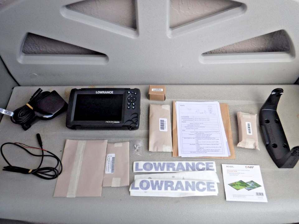 Lowrance Hook Reveal 7 Inch Fish Finders with Transducer, Plus Optional ...