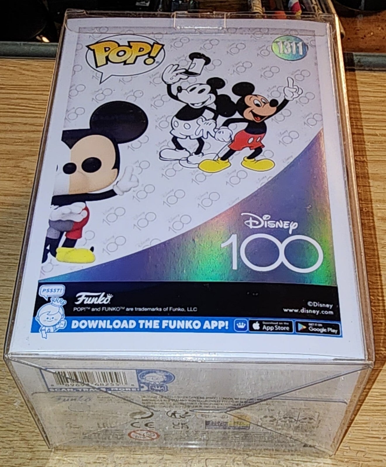 Funko+Pop%21+Vinyl%3A+Disney+-+Mickey+Mouse+-+Hot+Topic+%28HT%29 ...
