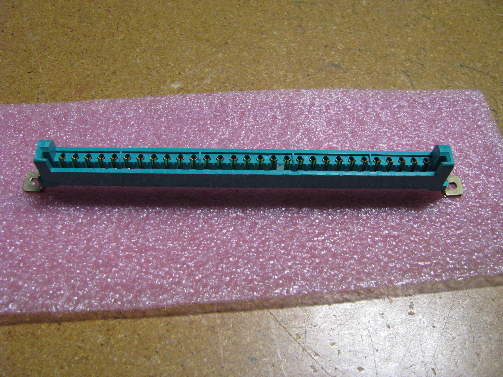 AVX / ELCO CONNECTOR 29 POS # 00-5006-029-146-100 NSN: 5935-00-803-3123 ...