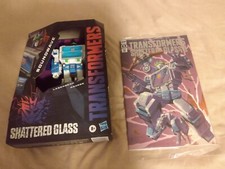 Transformers Shattered Glass Soundwave with Ravage & Laserbeak