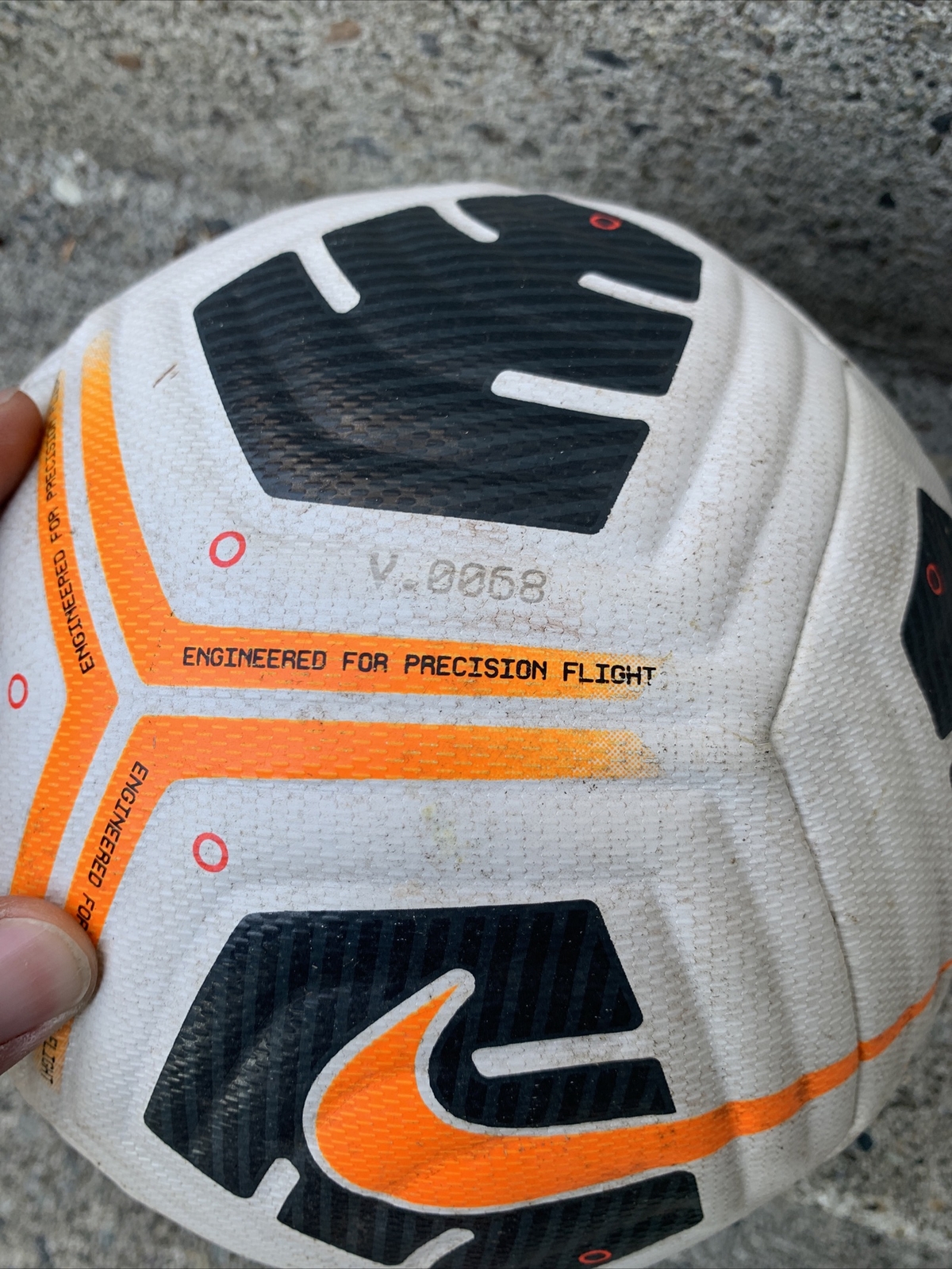 Nike Club Elite Team NFHS Aerowsculpt Soccer Ball - Size 5 (V.0068) for ...