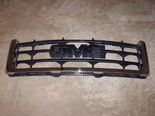 2007-2013 GMC Sierra 1500 Grille Genuine GM Part # 22761791 Chrome ...