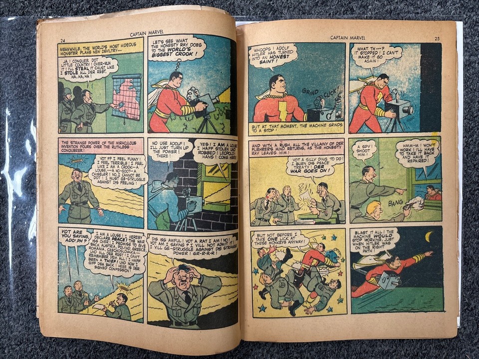 CAPTAIN MARVEL ADVENTURES #21 - 1943 HITLER/NAZI COVER Fawcett ...