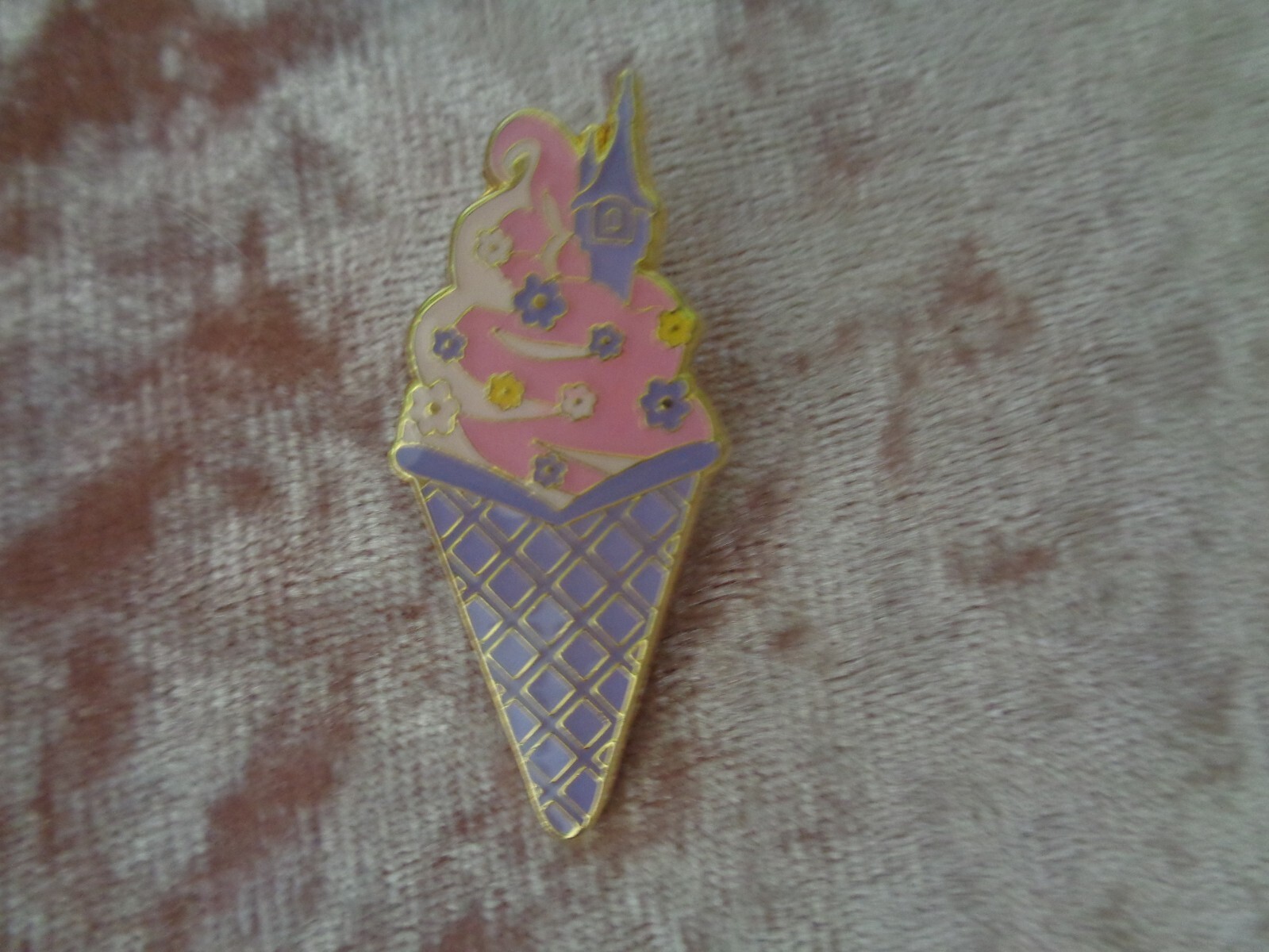 Loungefly / Disney - Rapunzel - Princess - Ice Cream Cone - Mystery Box ...