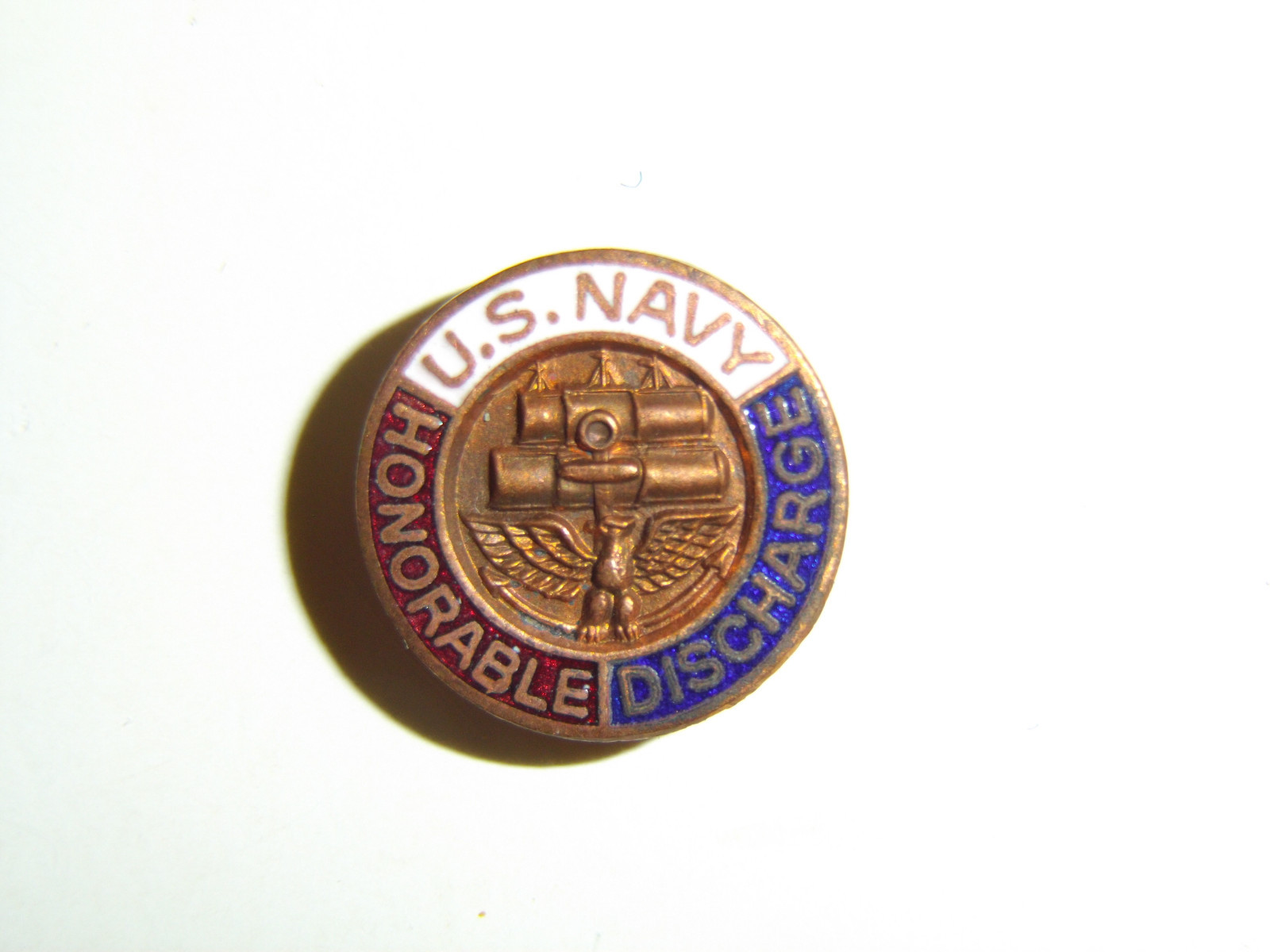 b0440 WW2 US Navy Honorable Discharge Pin Original A10B12 | eBay