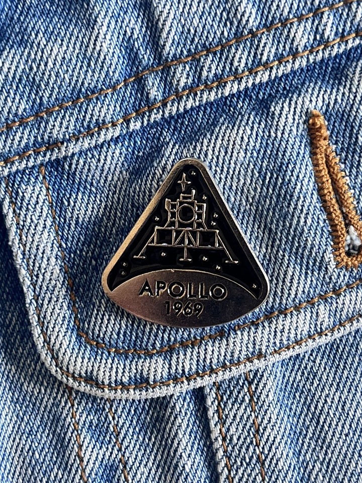 Apollo 11 1969 Moon Landing Silver And Enamel Pin - Excellent Condition ...