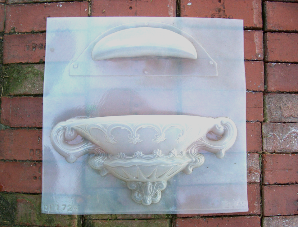 Vry Lg Yaley Deep Flex Mold Wall Statue Fountain Mold for plaster or ...