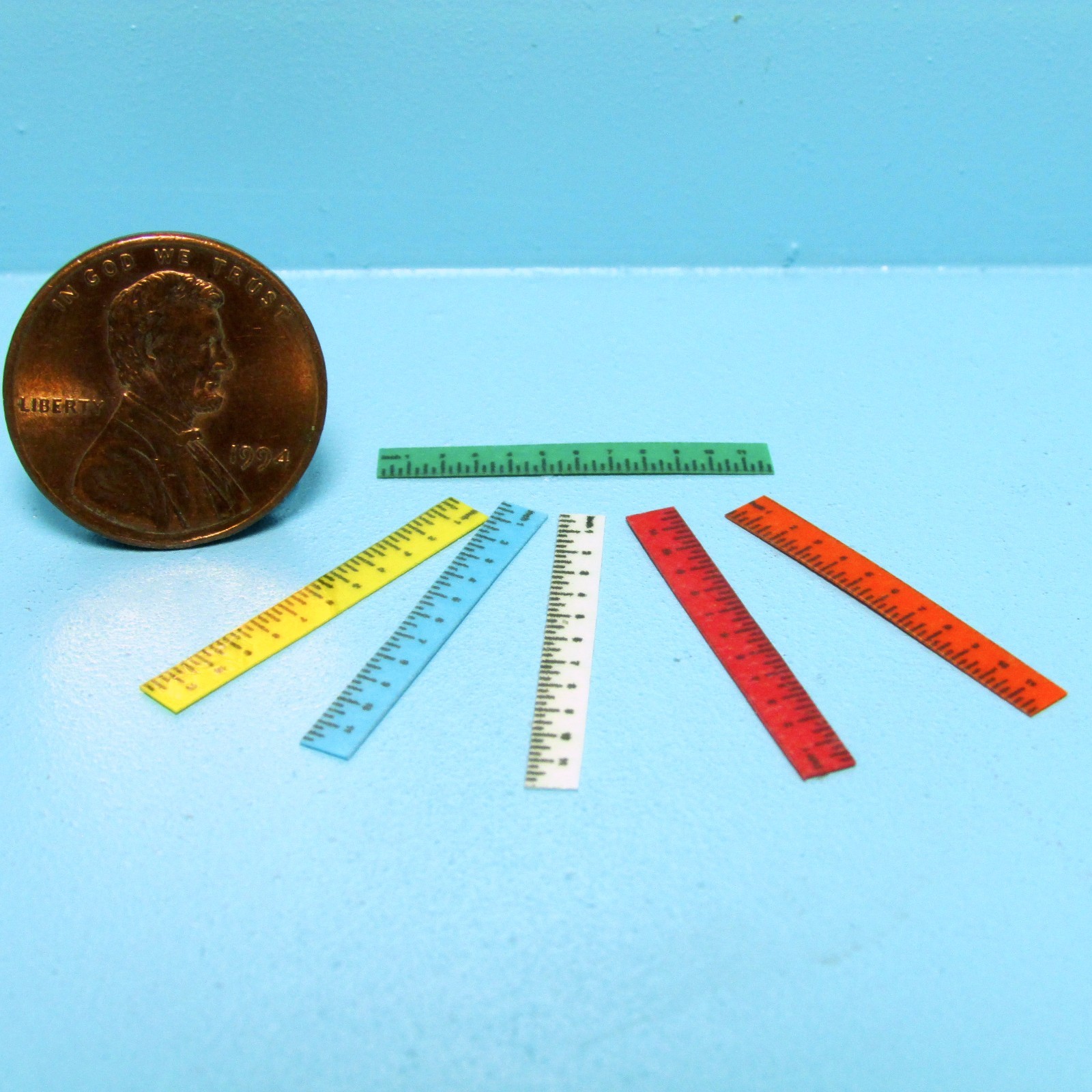 Dollhouse Miniature Replica 1:12 Office Desk Ruler In Various Colors ...