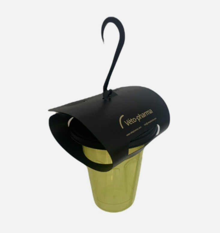 VespaCatch Asian Hornet Trap with 5 lures Included .Effective bee ...