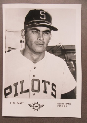 rare size 1969 DICK BANEY SEATTLE PILOTS orig. 5x7 baseball Press Photo ...