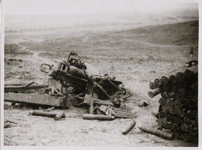 WW1 ORIGINAL PHOTO - A GERMAN GUN SMASHED BY A DIRECT HIT | eBay