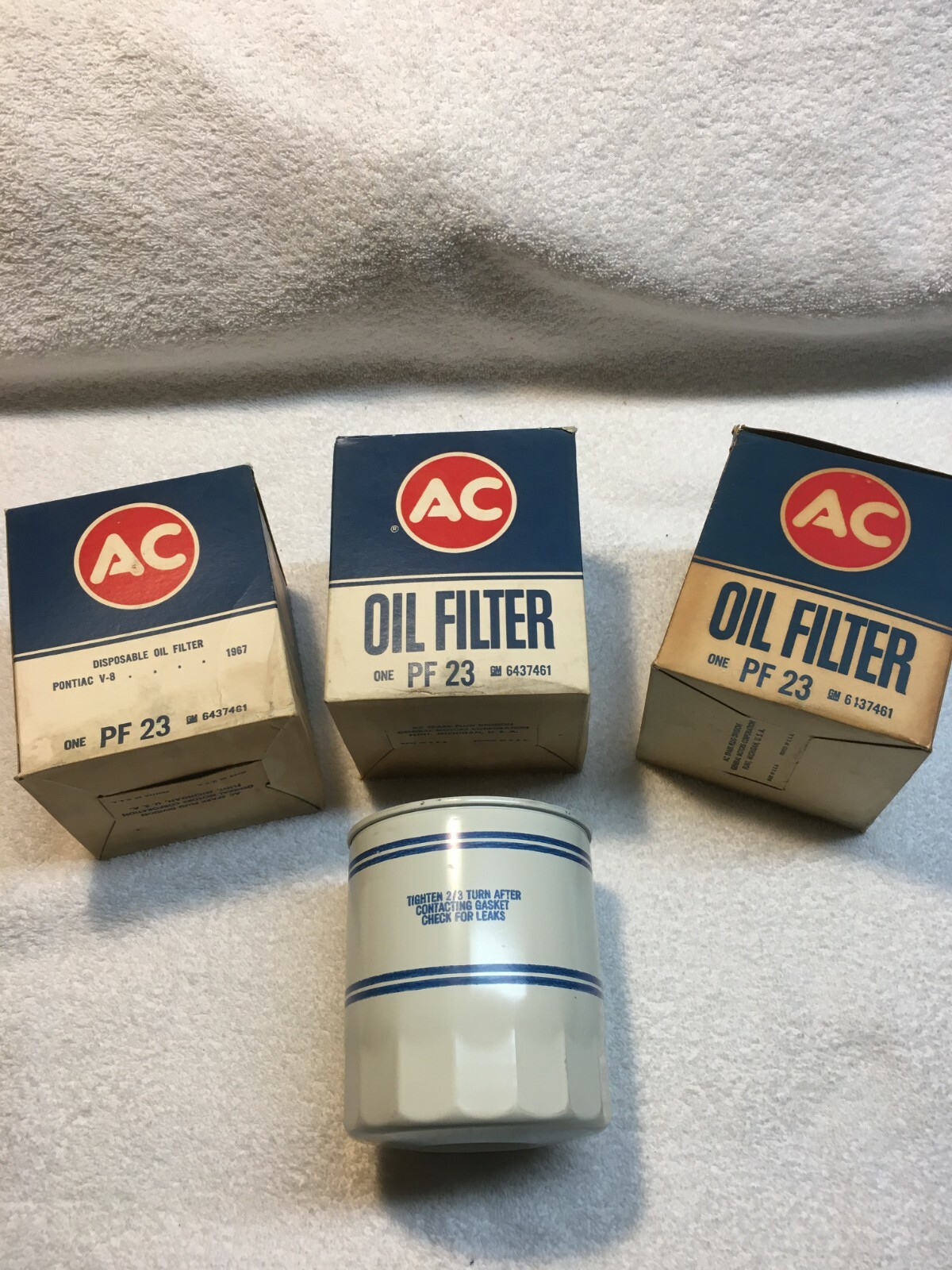 (1)..‘NOS’ Vintage AC PF-23 Oil Filter....1967 Pontiac with V8.....PF23 ...