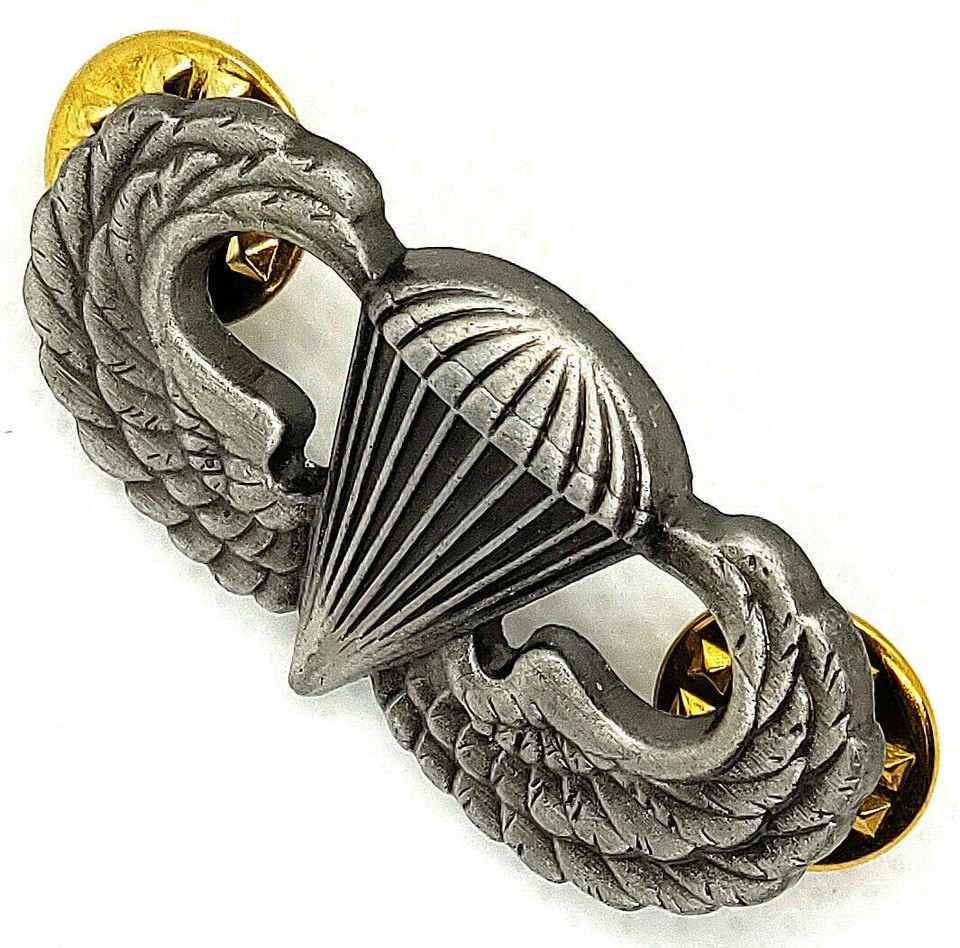 US ARMY Airborne Parachutist Paratrooper Jump Wings Insignia Pin ...