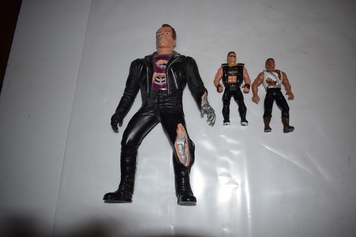 VINTAGE TERMINATOR 2 ACTION FIGURES- 14" ARNOLD & SMALLER (URC40 ...